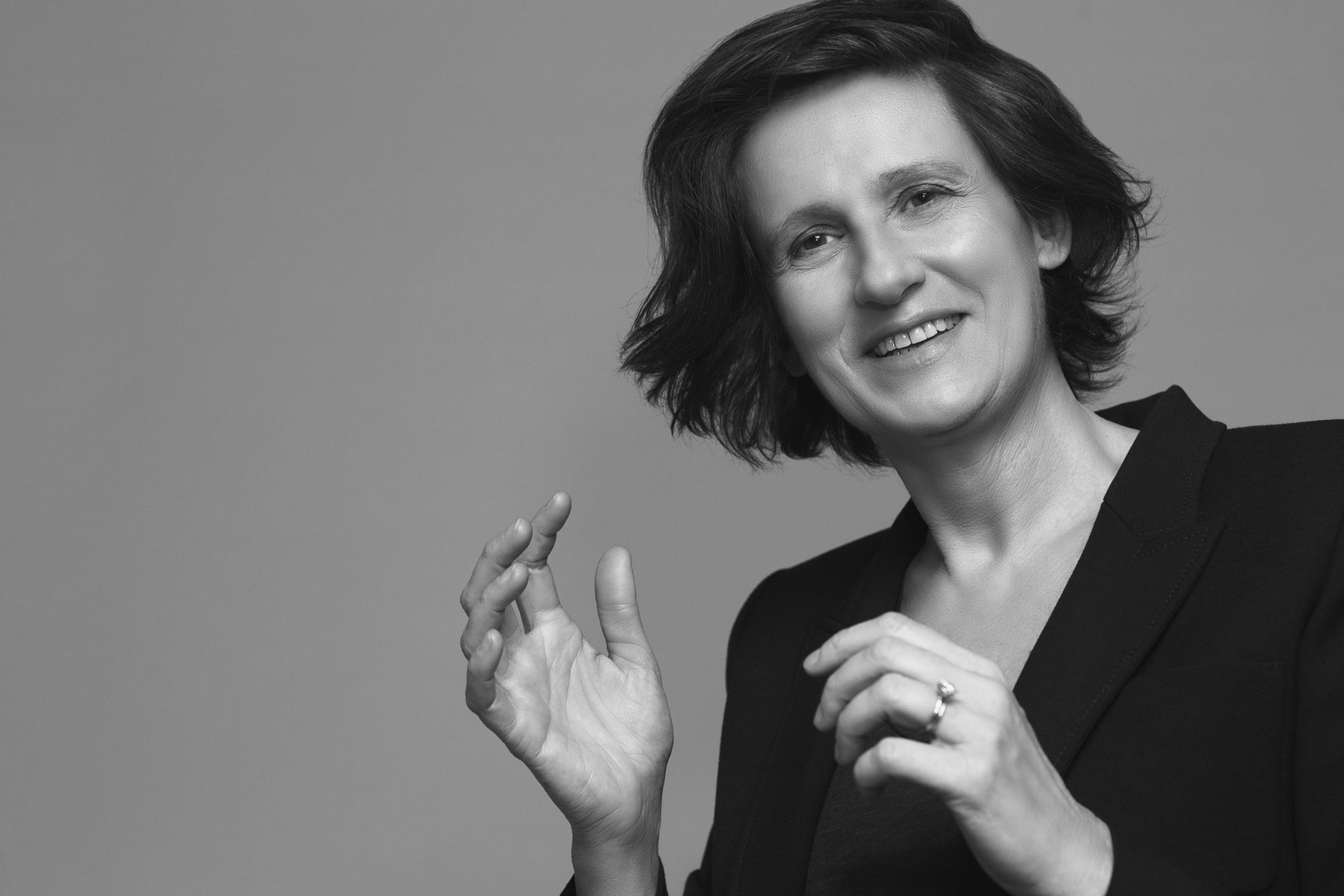 Anne Flipo为IFF调香的调香师 - Wikiparfum